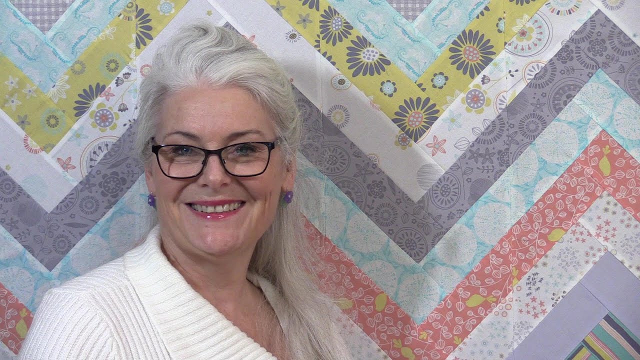 Chevron Chic Quilt - YouTube