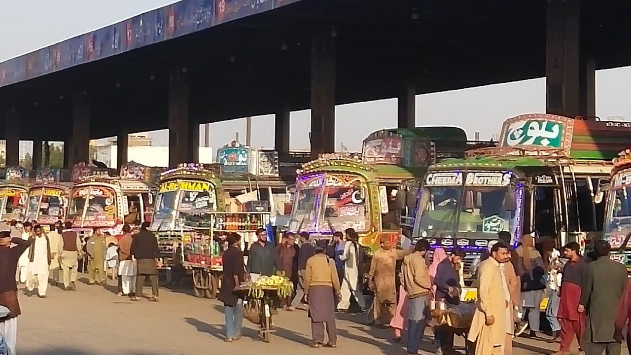 Some fantastic buses of pakistan - YouTube