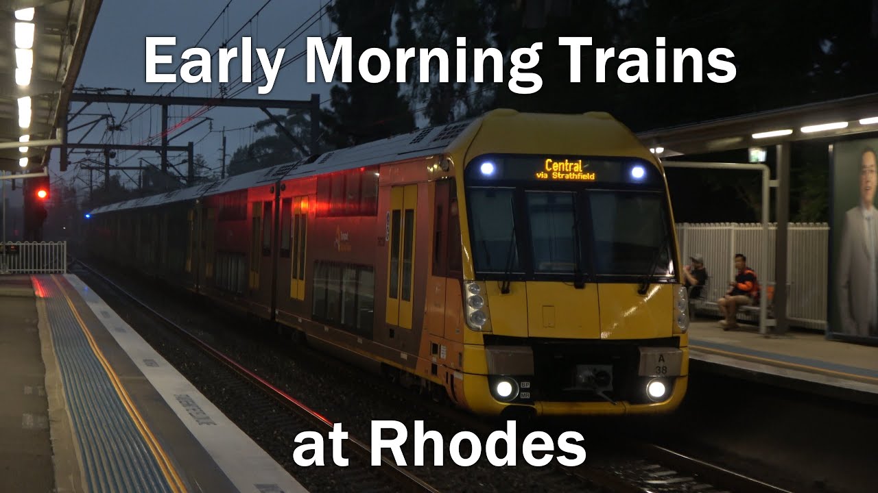[4K] Early Morning Train Spotting at Rhodes | T9 Northern - YouTube