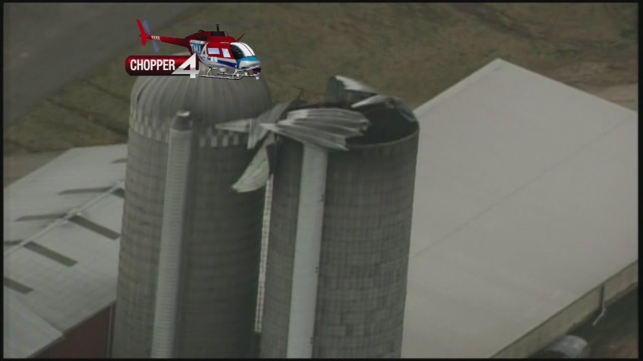 Washington County man's barn, silo destroyed by wind - YouTube