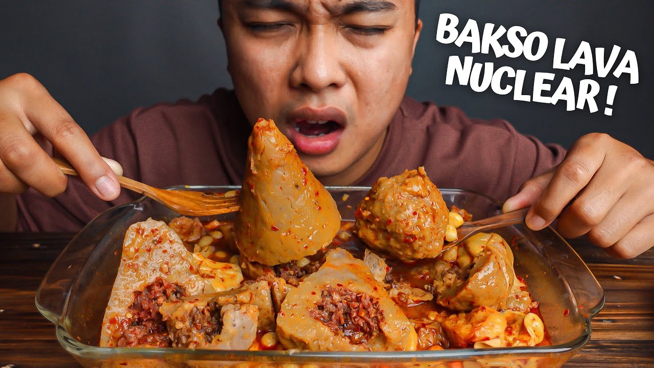 BAKSO GUNUNG MERAPI!! MUKBANG BAKSO PEDAS - YouTube