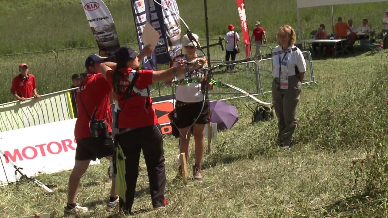Elena Richter v Zoe Gobbels – recurve women gold | Val D'Isère 2012 ...
