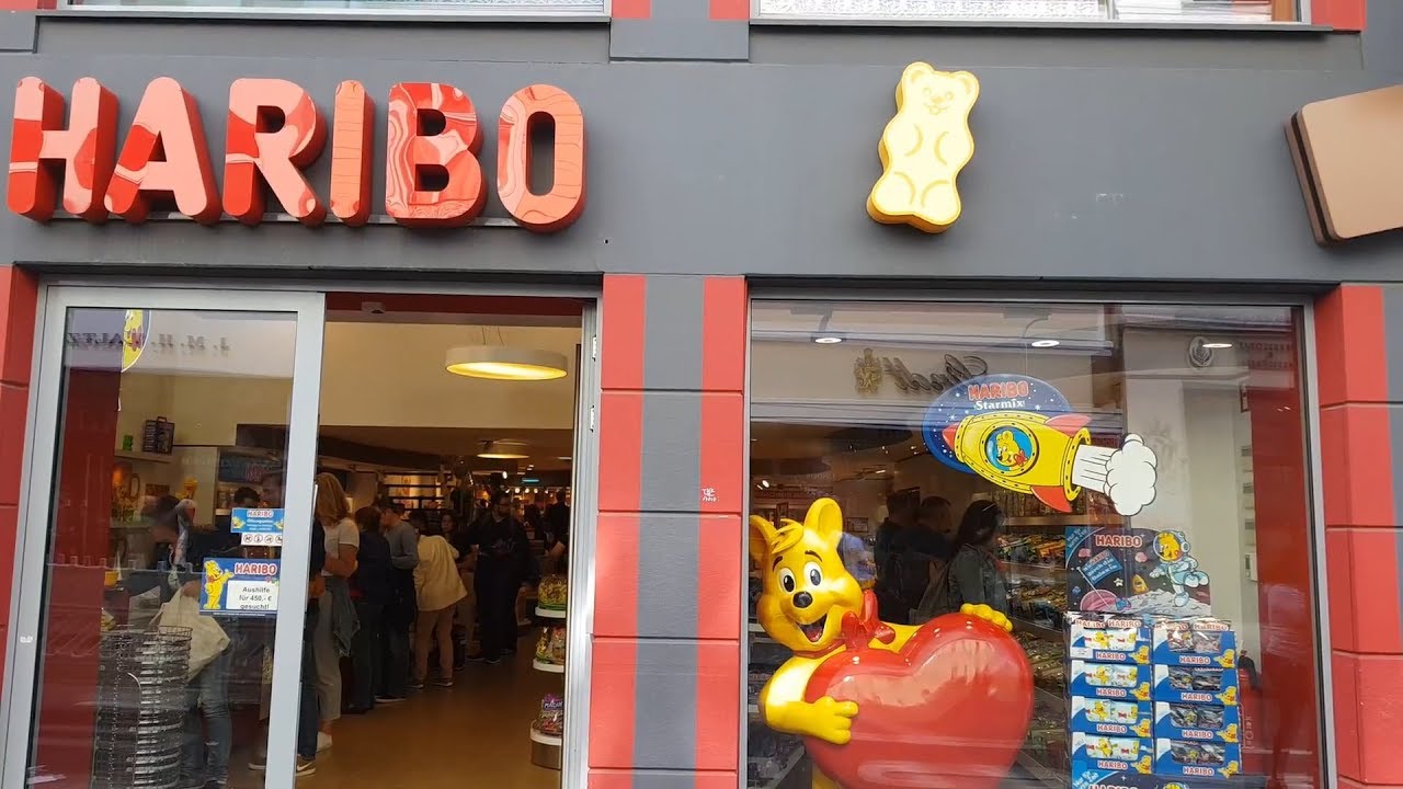 De paseo por el goloso y enigmático paraíso de Haribo - YouTube