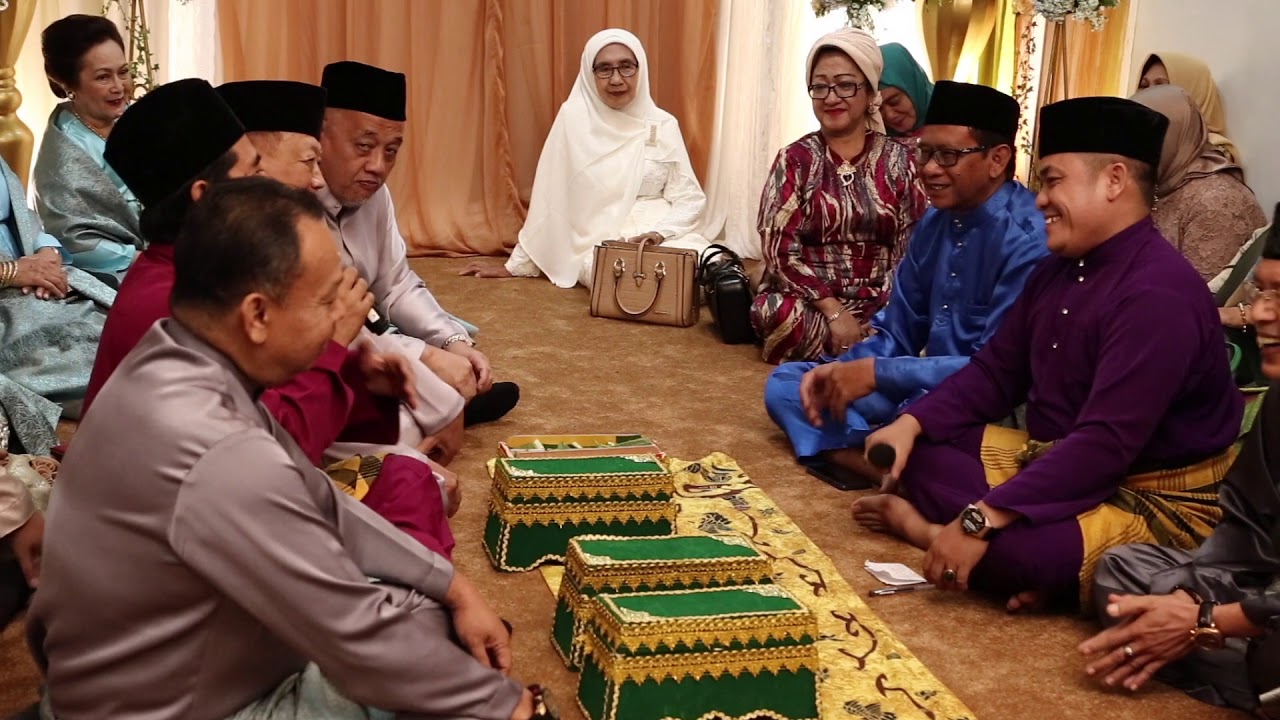 Lautan Simbol-Simbol Dalam Adat Perkawinan Melayu - YouTube