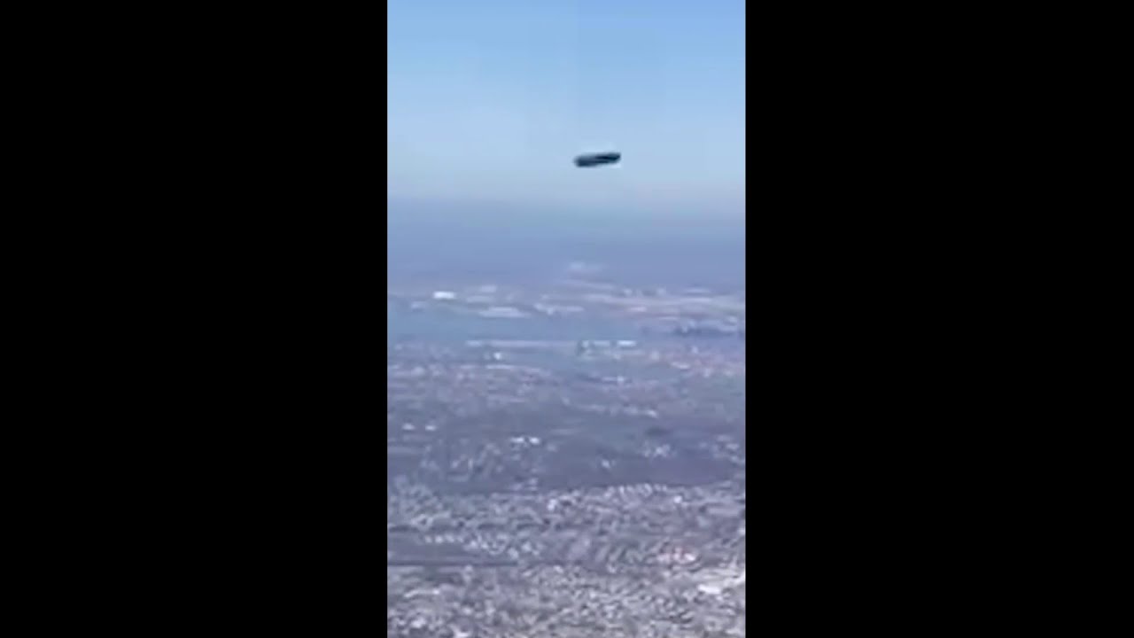 2024 NYC LaGuardia UAP - YouTube