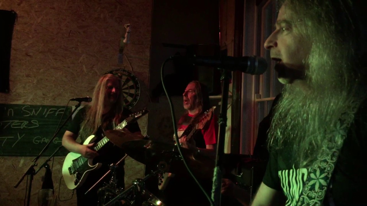 The Rooters performing 'Let There Be Rock' - YouTube