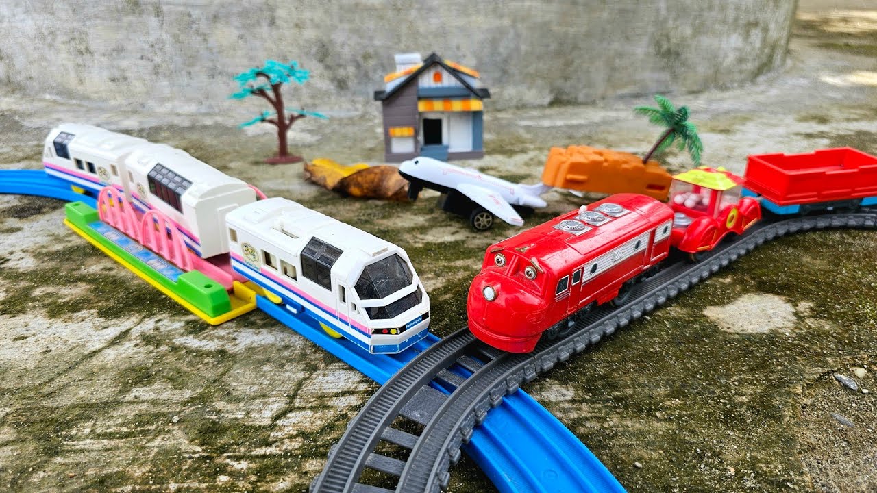 Merakit Mainan Kereta Api Wilson Chuggington, Kereta Api Plarail Furano ...