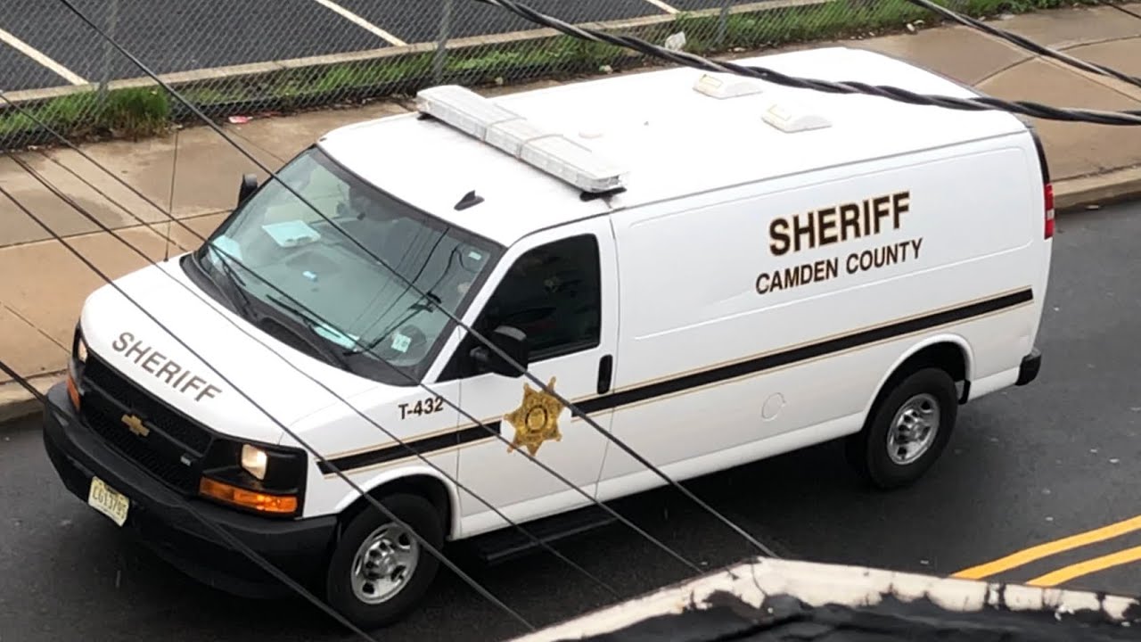 Camden County Sheriff Prisoner Transport In Paterson. 4/1/2021 - YouTube
