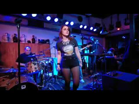 The Rogues - Heavy Cross (Beth Dito Cover) - YouTube