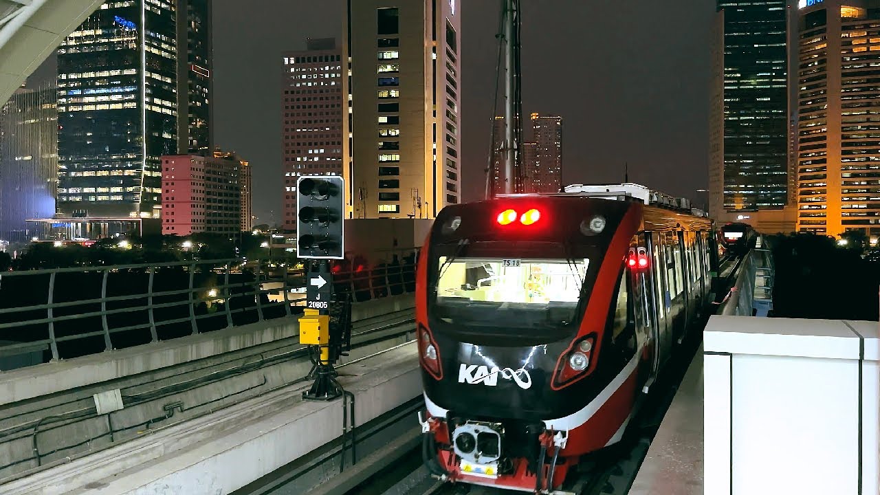 4K | LRT JABODEBEK - Pemandangan Malam Kota Jakarta - YouTube