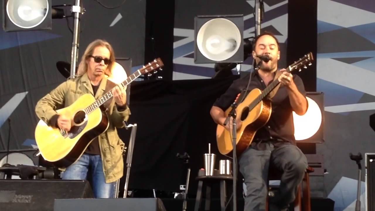 DMB Acoustic Oh Bangor,Maine - YouTube