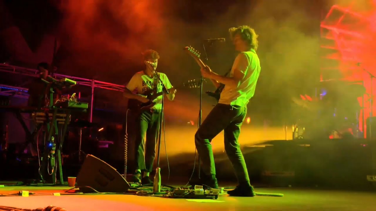 King Gizzard and The Lizard Wizard - Evil Death Roll (Live at Red Rocks ...