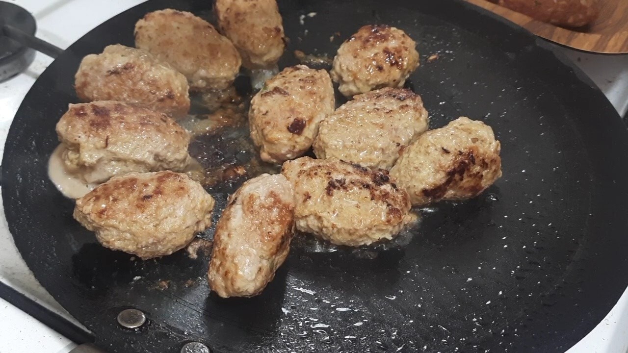 Muthi Kabab Recipe | Gola Kabab Recipe | Muthi kabab Gravy Recipe|Bakra ...