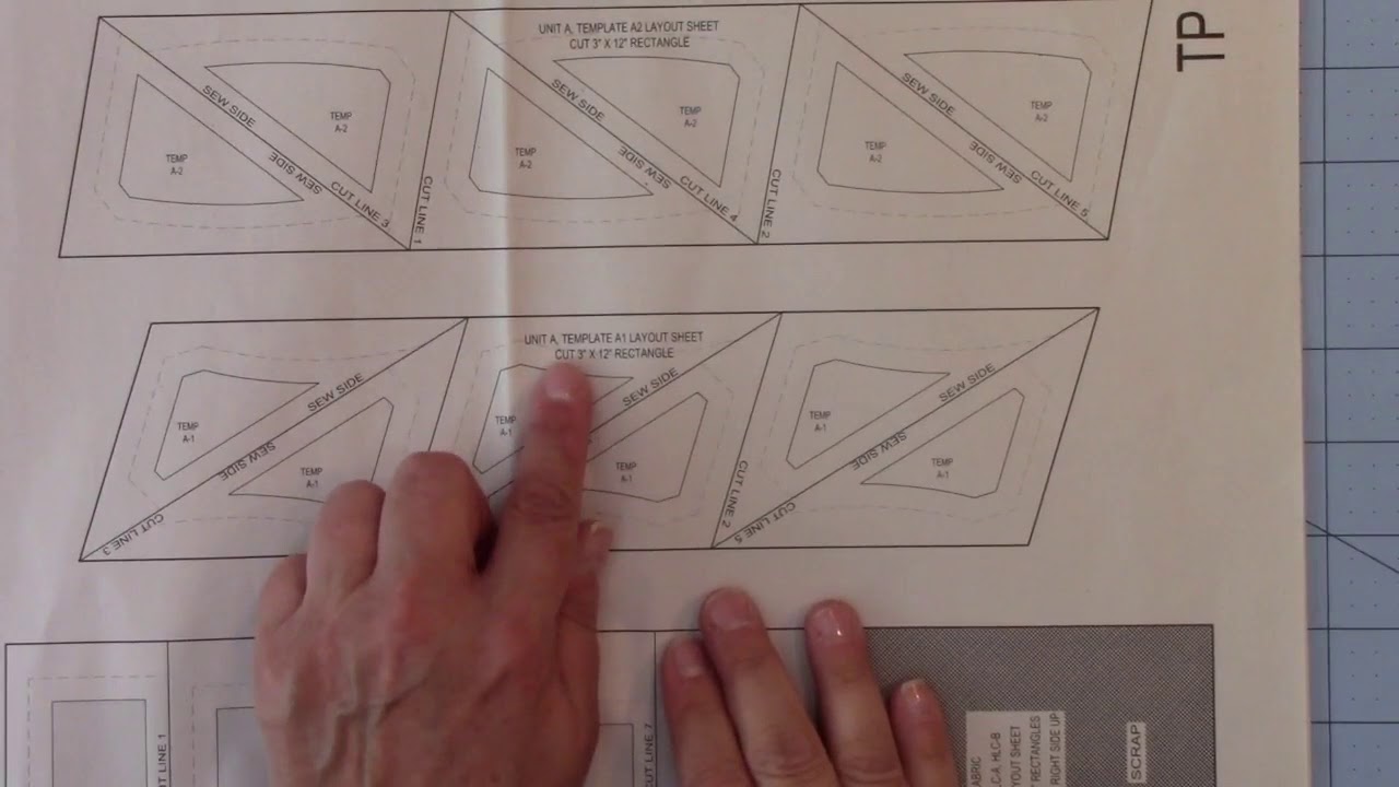 Paper Pieced Log Cabin Tutorial - Video 2 - YouTube