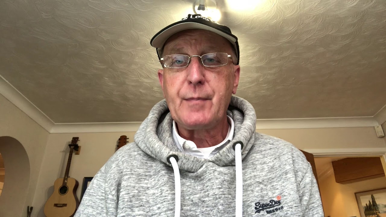 Melodeon - Advice On Buying Your First Instrument - YouTube