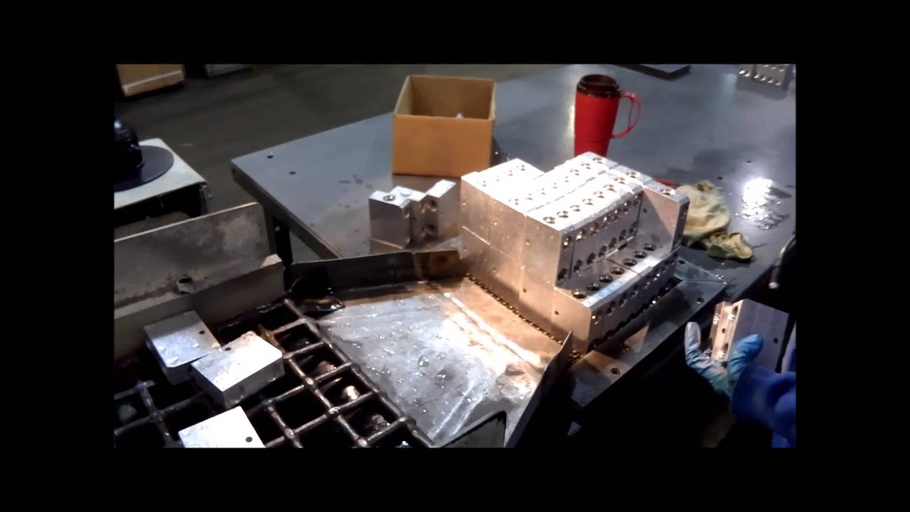 JEBCO MANUFACTURING - VALVES IN ROTARY TRANSFER - YouTube