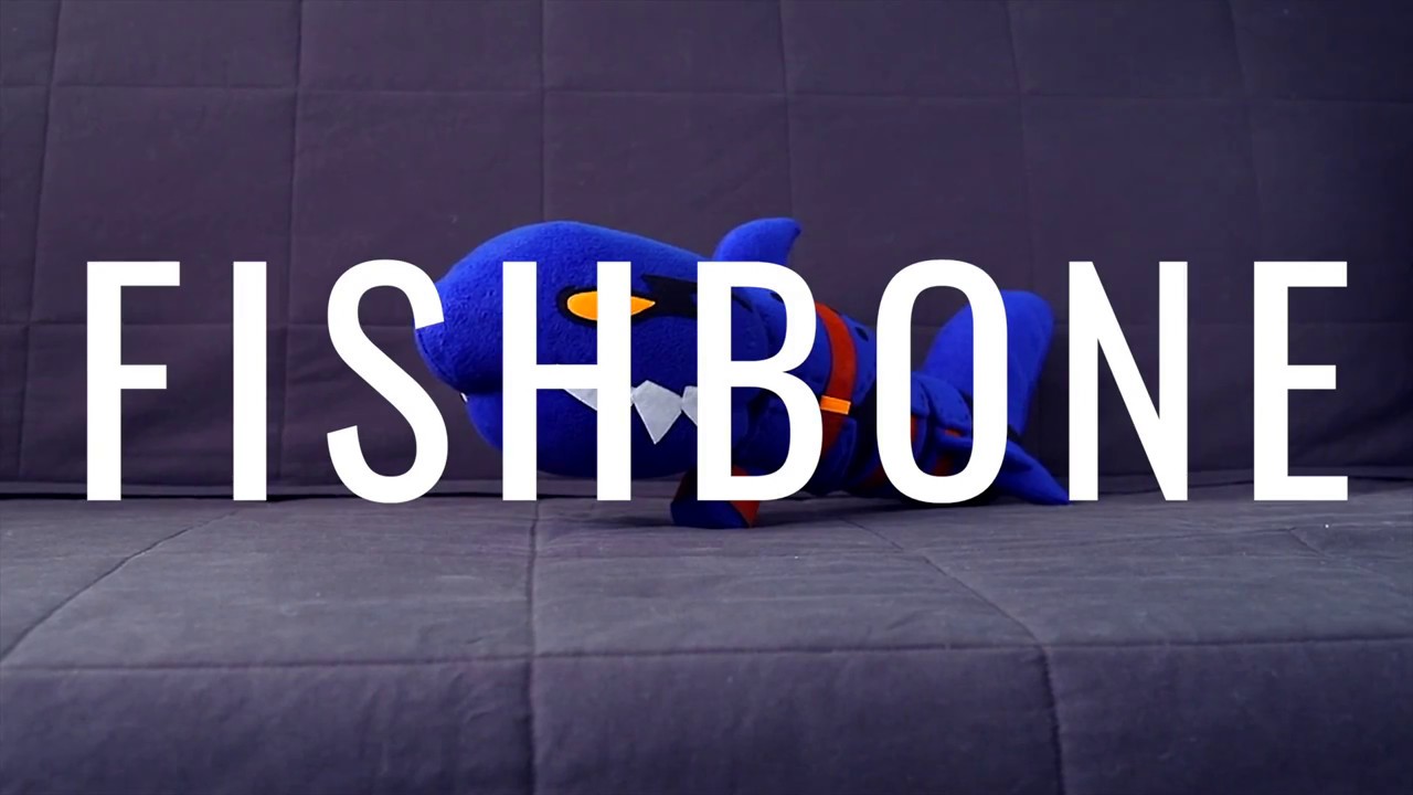 Jinx Fishbone Rocket Launcher from League of Legends - YouTube