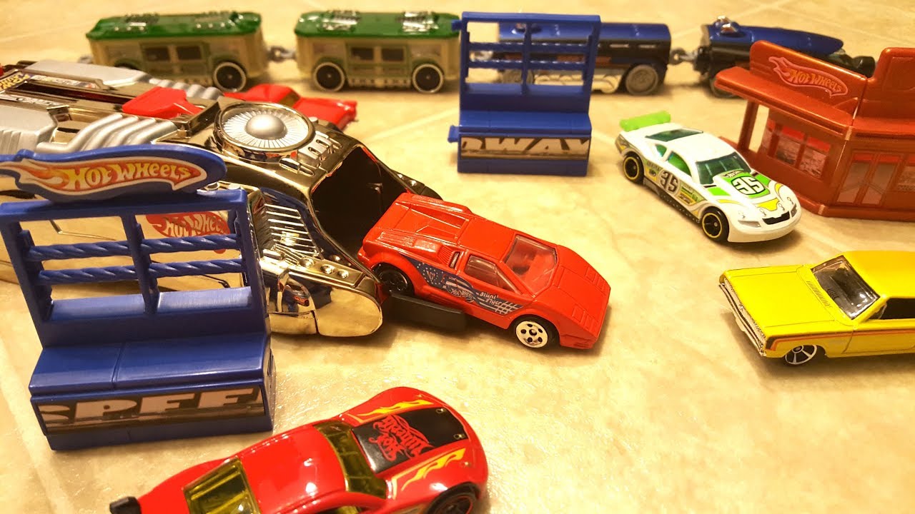 Hot Wheels Rapid Transit and Stock Car Racing Kit Unboxings - YouTube