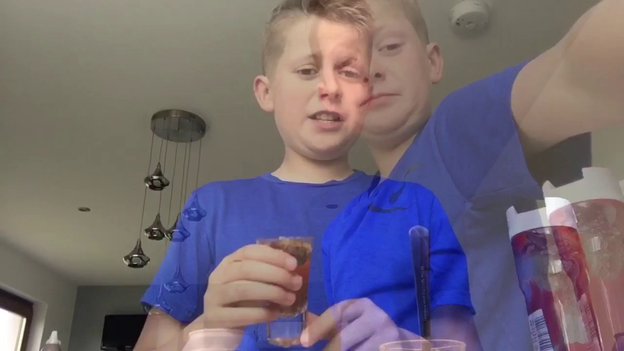 Drinking the most disgusting homemade smoothie ever !!!!!!! - YouTube