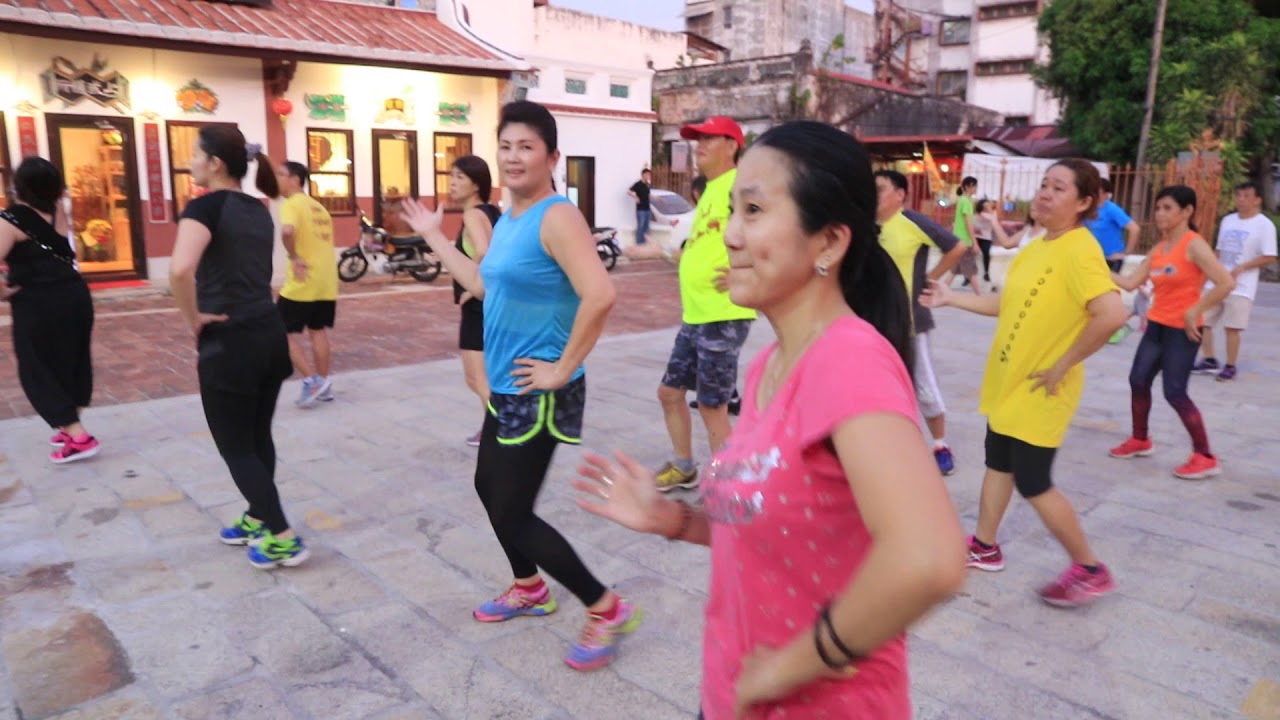 Zumba : Lets Dance Together 2017 [Happy Diwali] 4/8 - YouTube