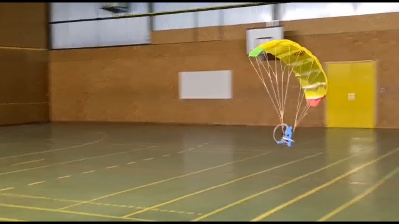 Mini paraglider flying indoor - YouTube