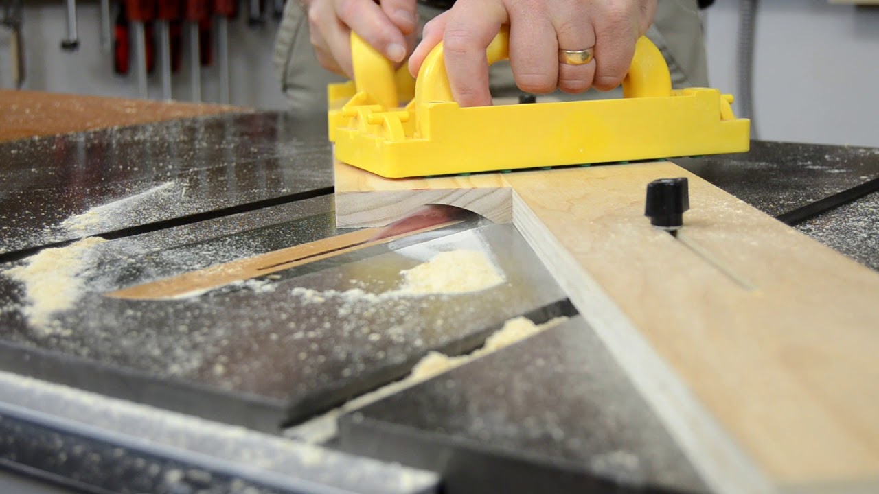 Cove Cutting with the #36 Flute Knife - YouTube
