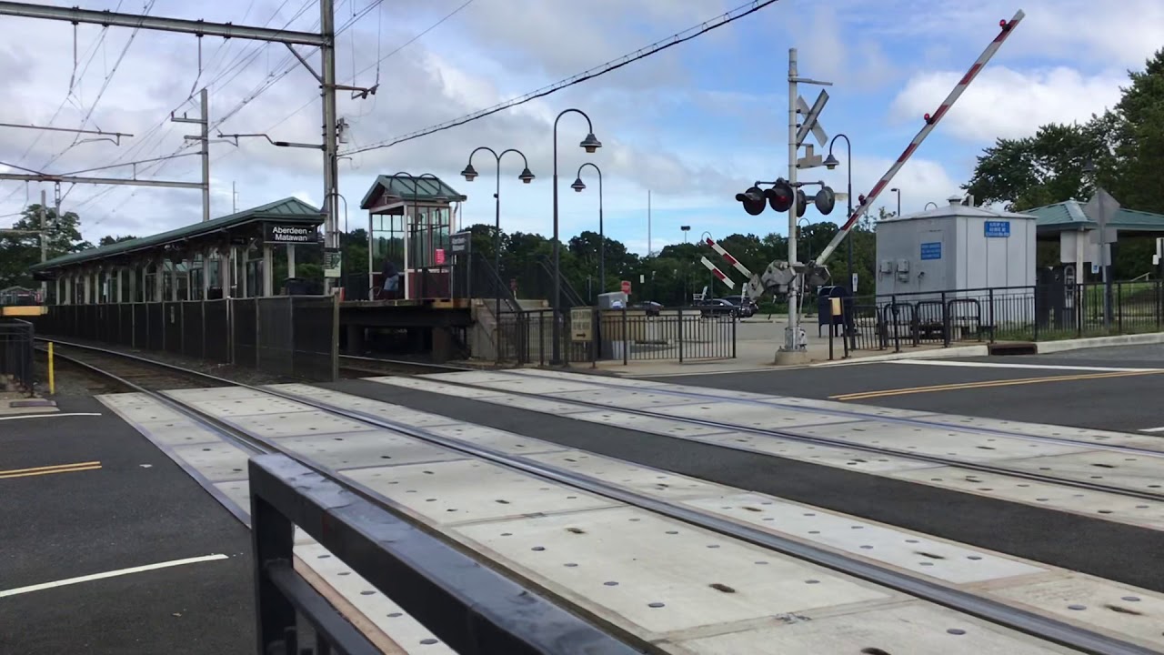 NJT ALP-46 Multilevel Train, New Jersey Coast Line - YouTube