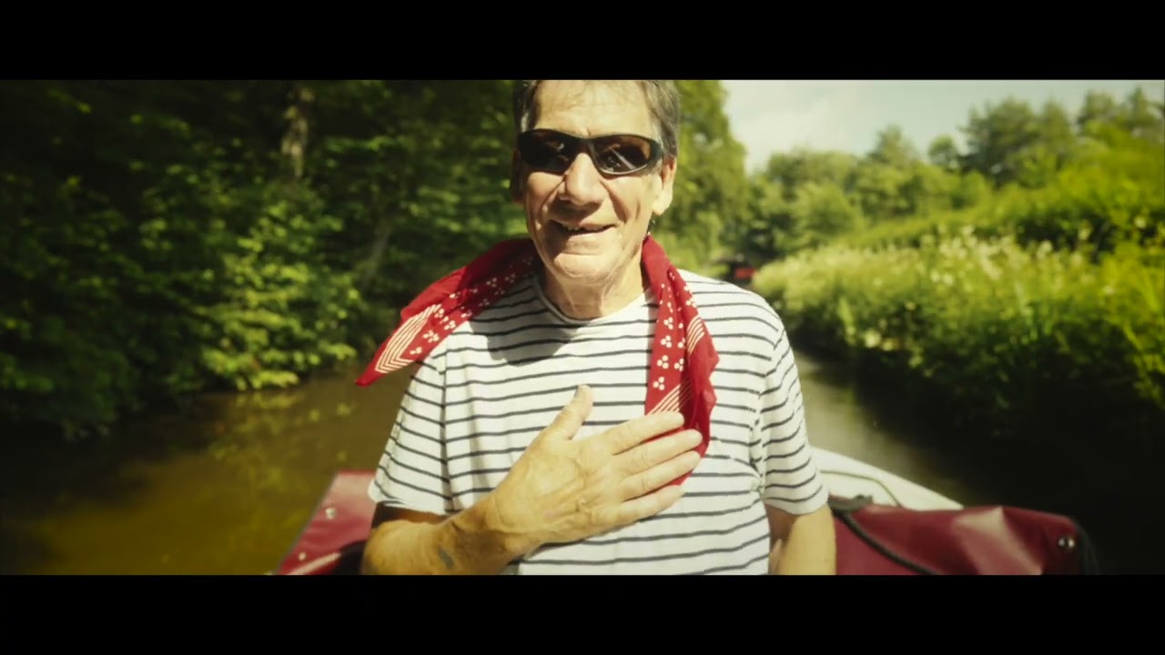 Robert Reed & Les Penning : Mr Penning Standing Blue - YouTube