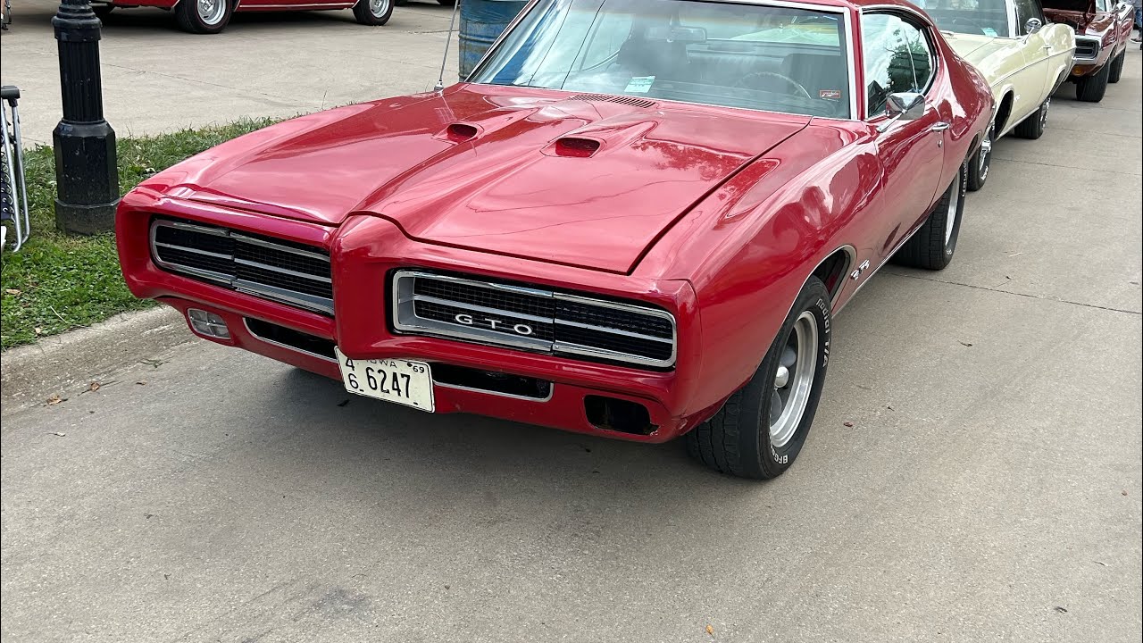 Good guys car show, Des Moines, Iowa - YouTube