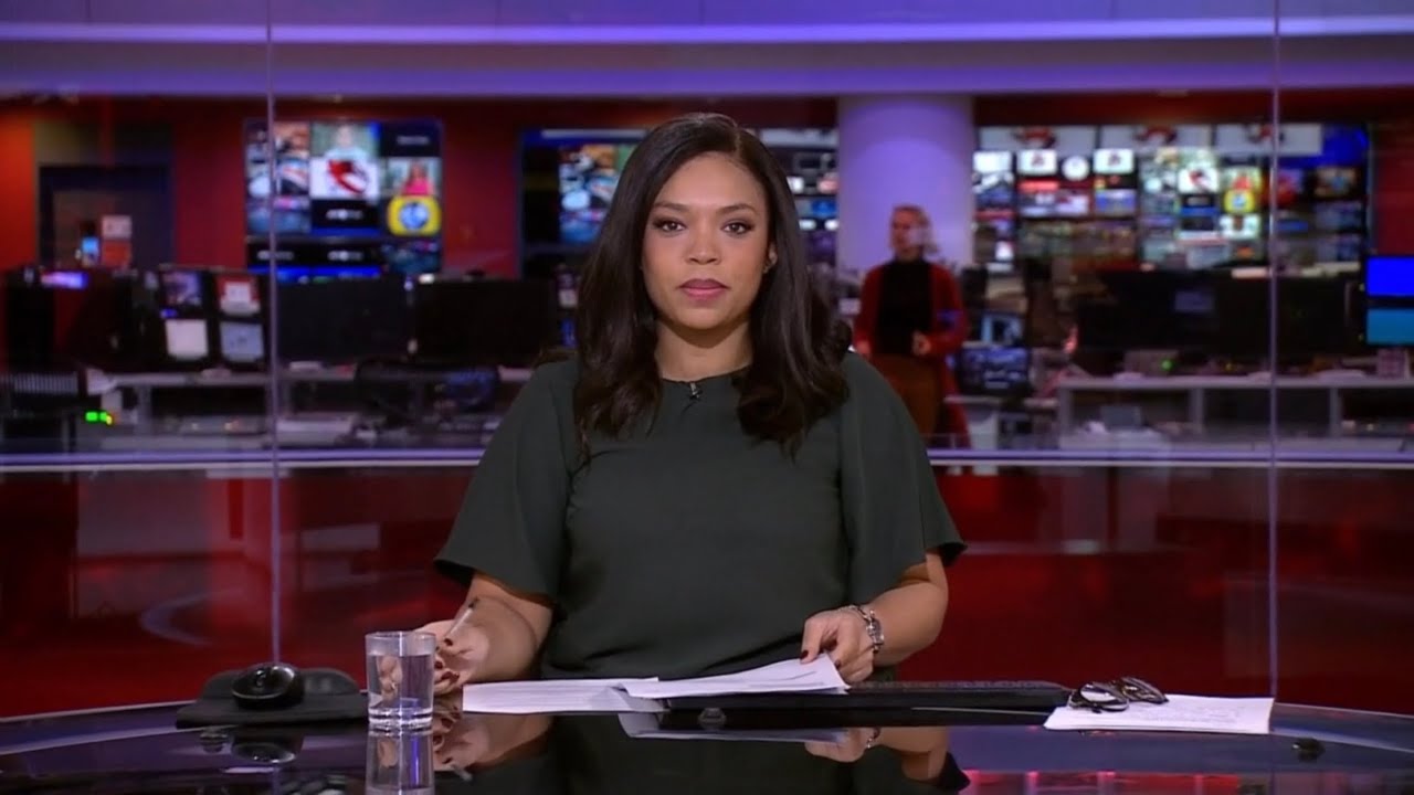 Presenter's mic muted during intro on BBC News - YouTube