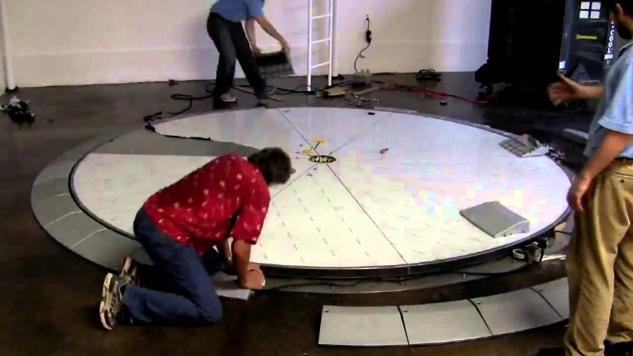 Mercedes Benz of Austin Photo Studio Car Turner Turntable Installation ...