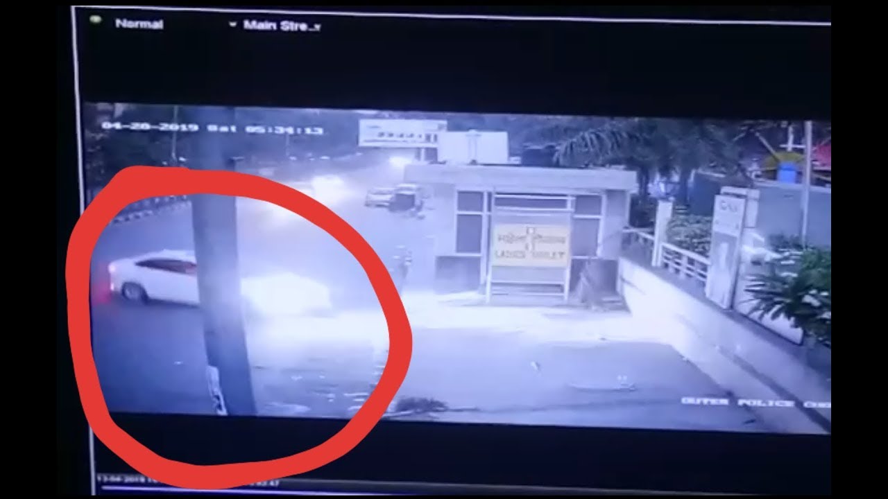 Car accident in Delhi cctv footage | Honda City Car Accident In Delhi ...
