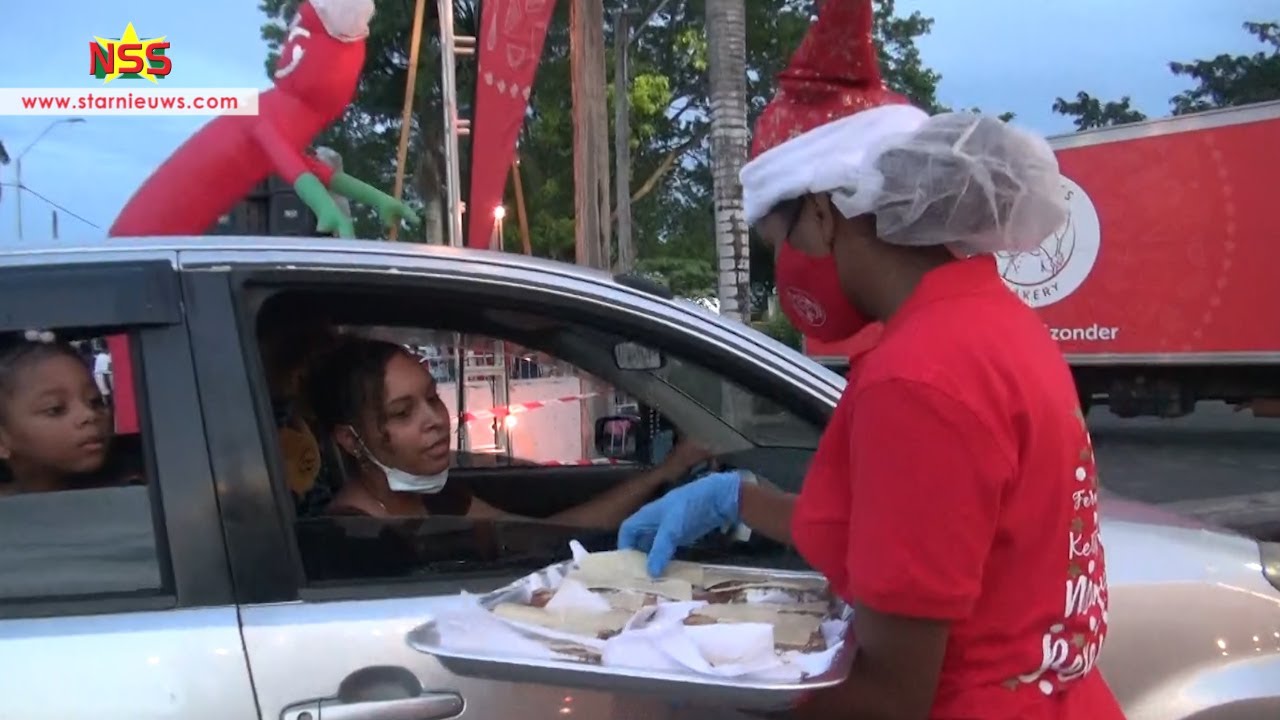 Fernandes kerstbrood drive-thru - YouTube