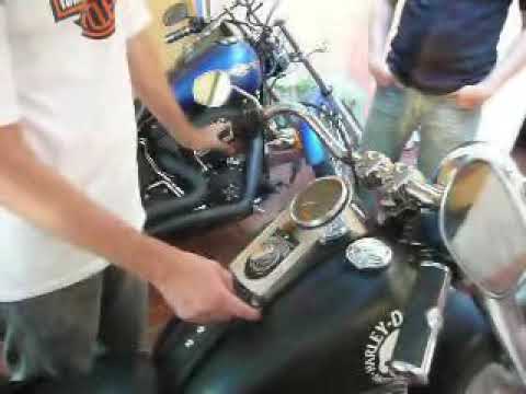 Idle Control By Pigster on Big Twins ! - YouTube