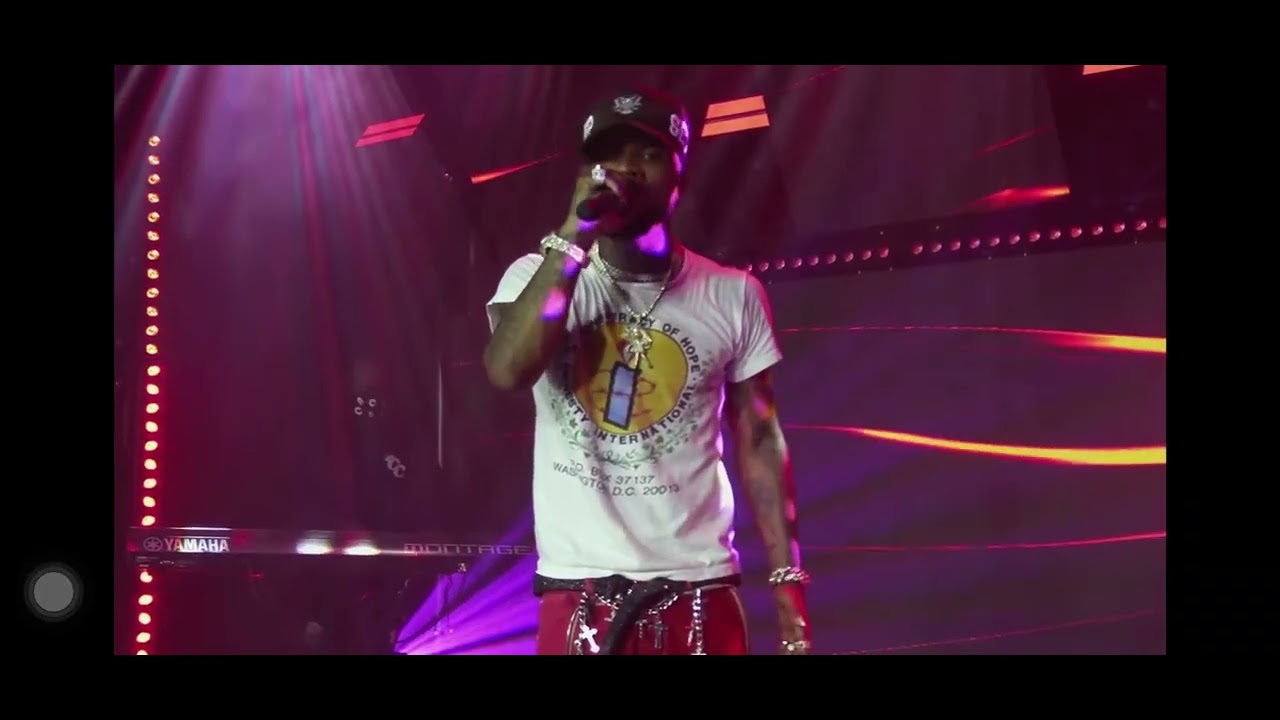 Tory Lanez, Penthouse Red Live - YouTube