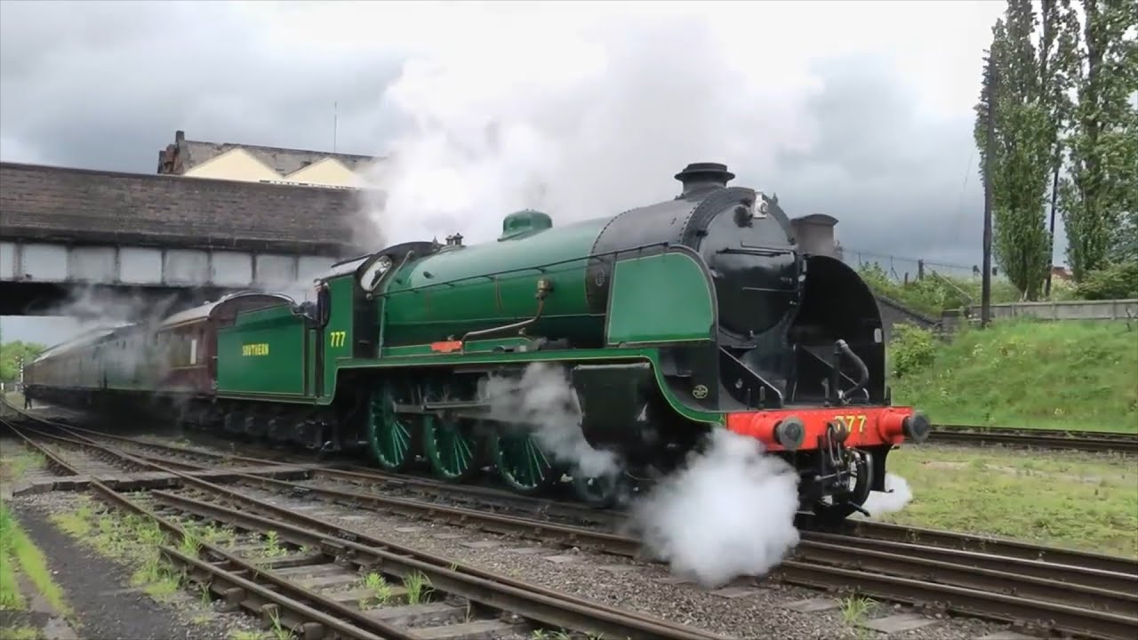 SR N15 'King Arthur' Class - 777 - 'Sir Lamiel' - Great Central Railway ...