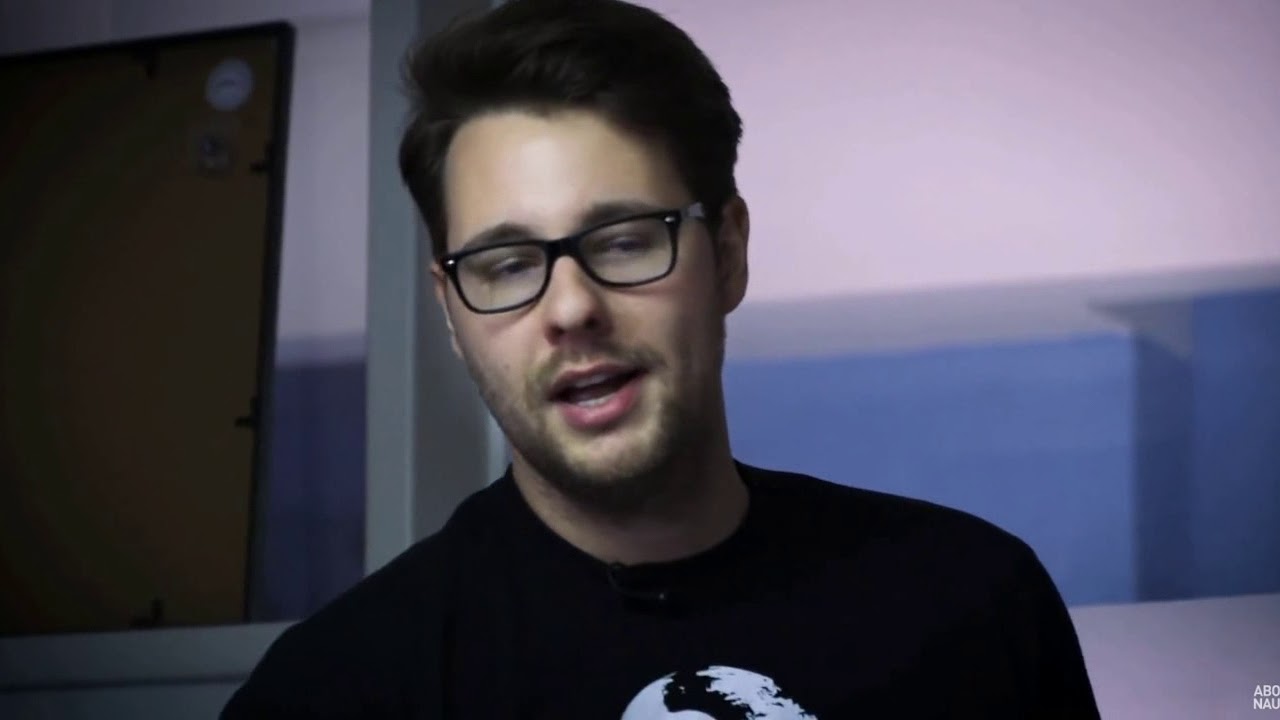 Ein neues Gesicht? Stefan Titze bei Filmfights (RBTV-Trailer) - YouTube