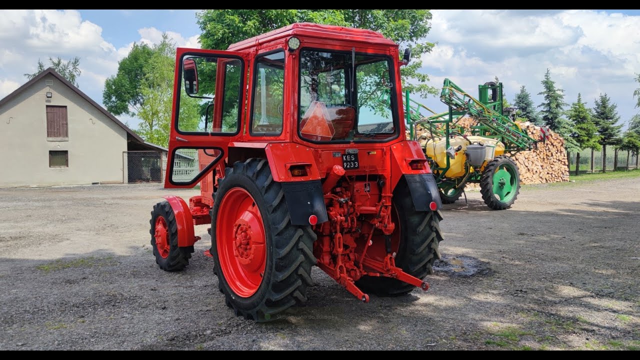 Remont wnętrza kabiny 80-6700 Type 3 do MTZ 82 z 1990 roku - YouTube