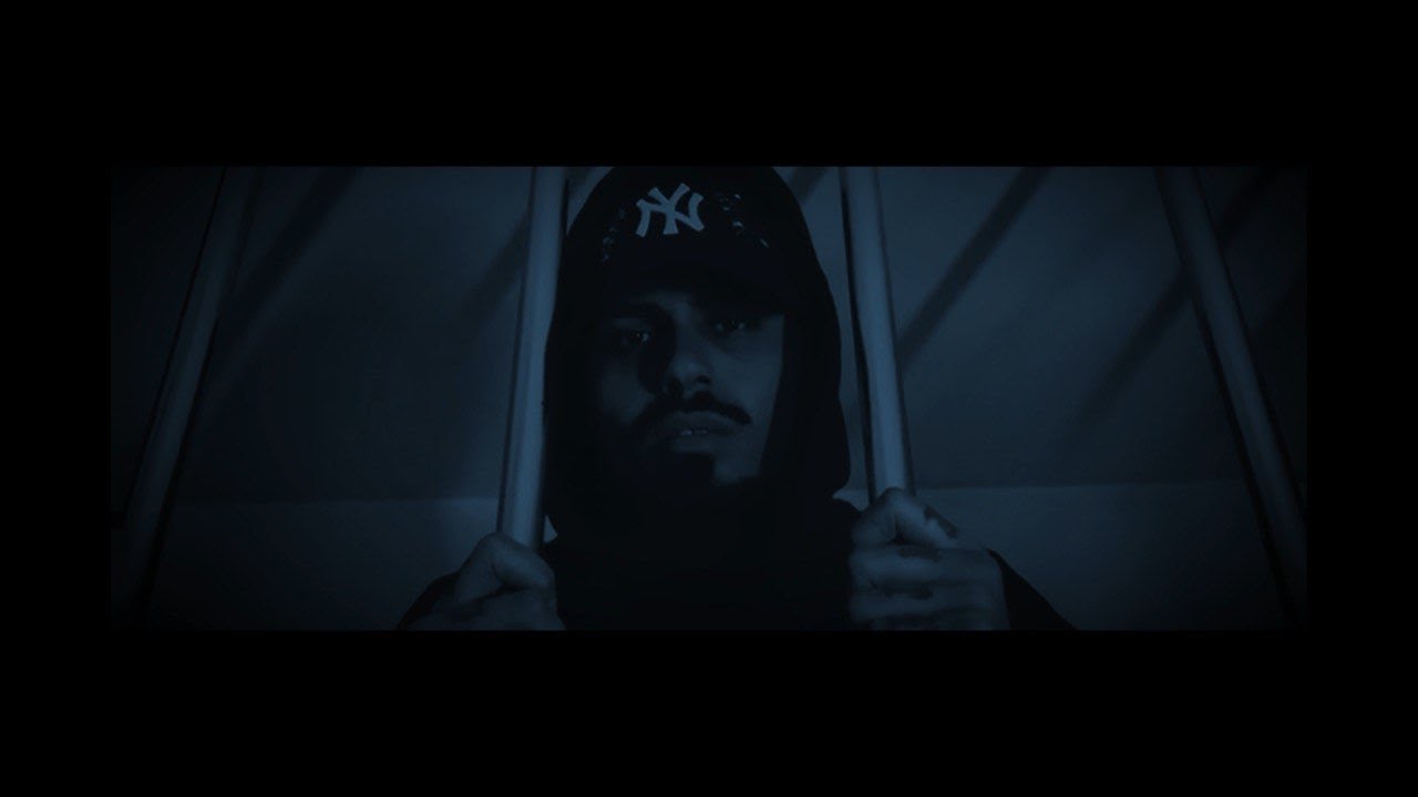 JALOUSIE - JEI.BI (Visual Video) - YouTube