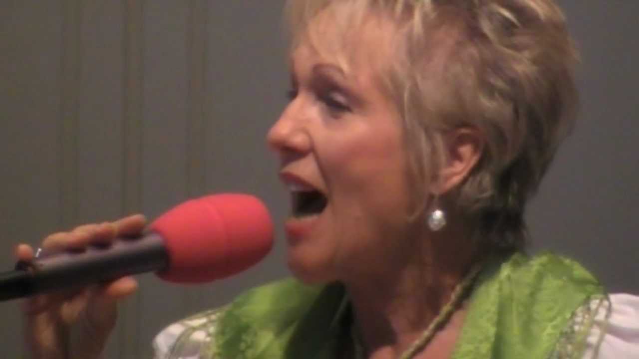 20110904 Edith Prock SWR4 Hafenkonzerte Gruß vom Bodensee - YouTube