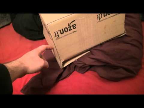Cardboard Boxes solid snake - YouTube