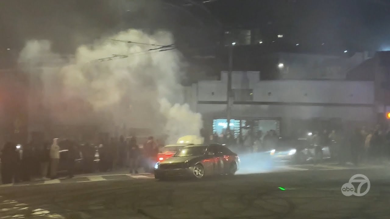 VIDEO: Sideshows pop up all over Bay Area during busy weekend - YouTube