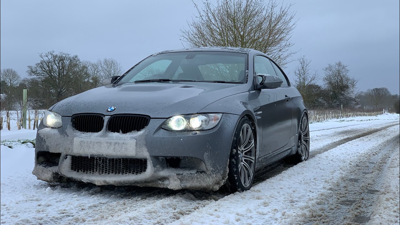E92 M3 On Cup 2’s In The Snow.. - YouTube