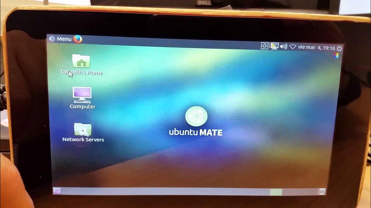 UbuntuMATE running on a Raspberry Pi 2 - YouTube