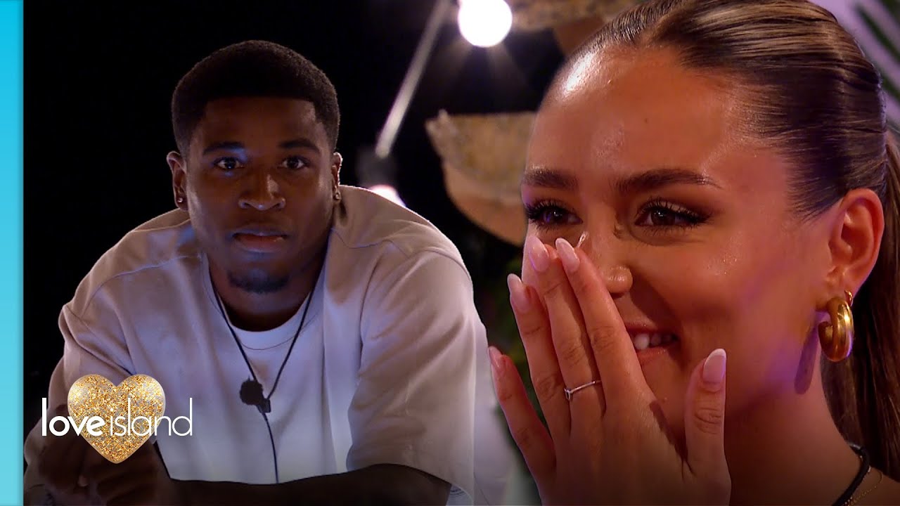 Montel makes a huge romantic gesture for Leah! | Love Island Series 10 ...