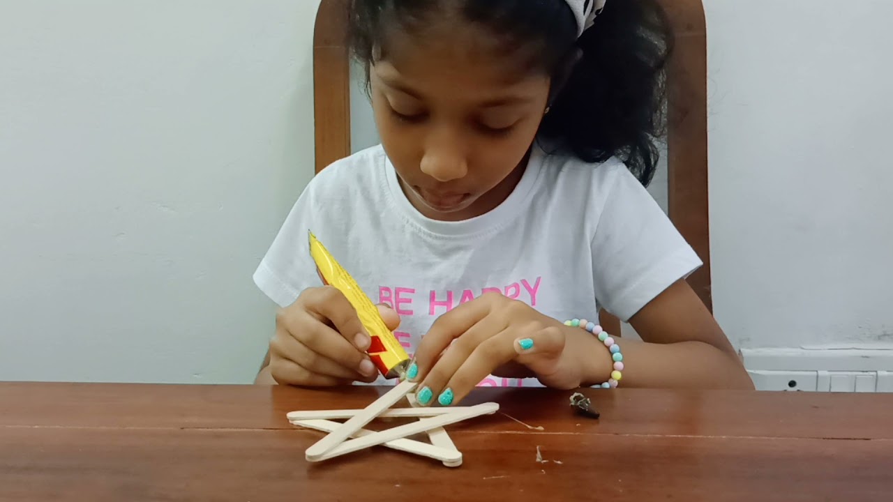 Christmas Diy Ice Cream Stick Star Wooden Star Christmas Tree Ornament Youtube