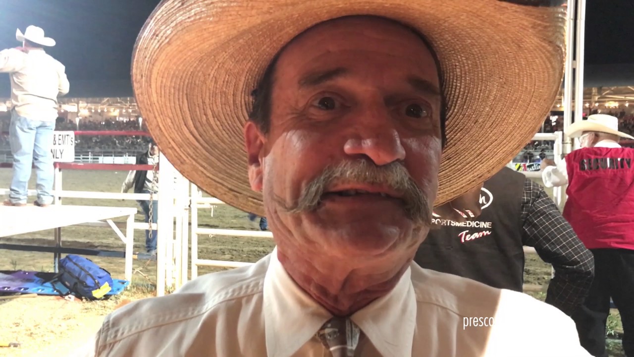 Monty "Hawkeye" Henson Returns to World's Oldest Rodeo - YouTube