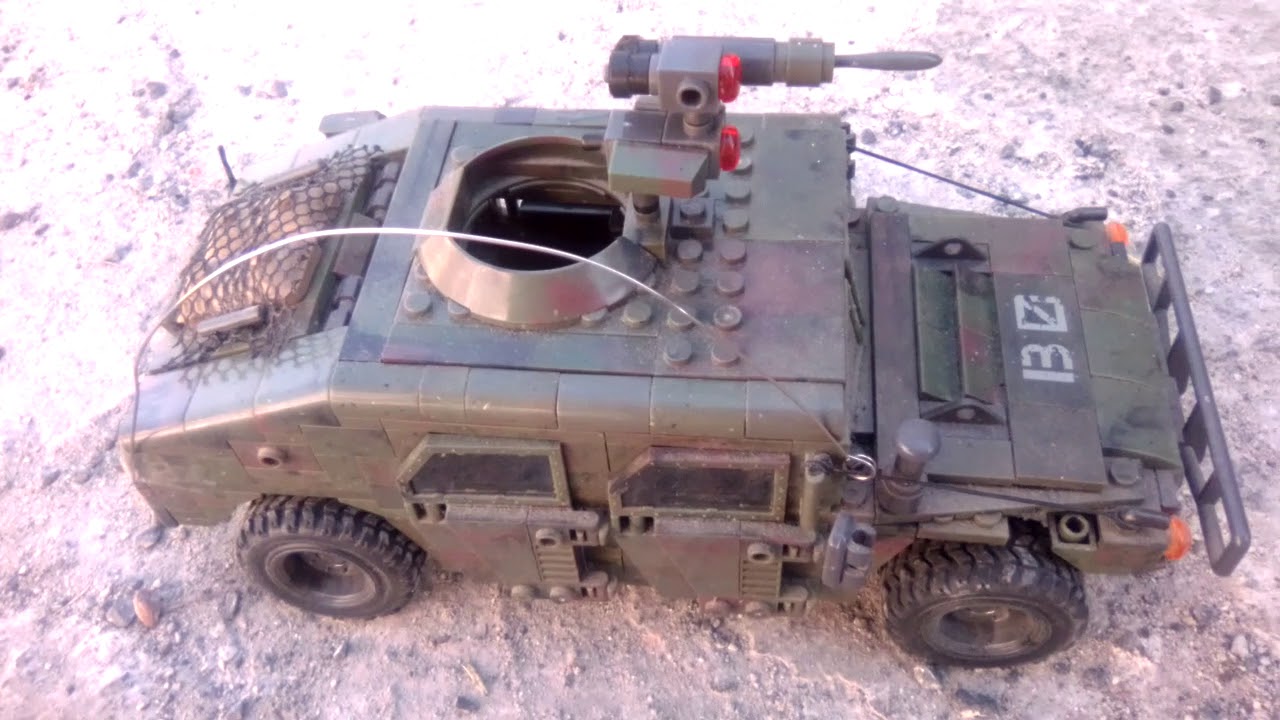 review: COD mega construx humvee de la jungla. - YouTube