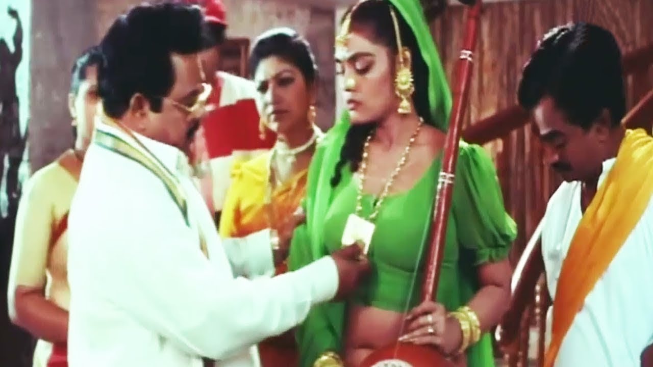 ஜெயில கலி சாப்ட்டு வோல்டேஜ் ட்ராப் ஆச்சு # Silk Smitha Romantic Comedy ...