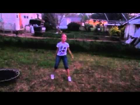Jessica's Dance Moves (Acrobatics) - YouTube